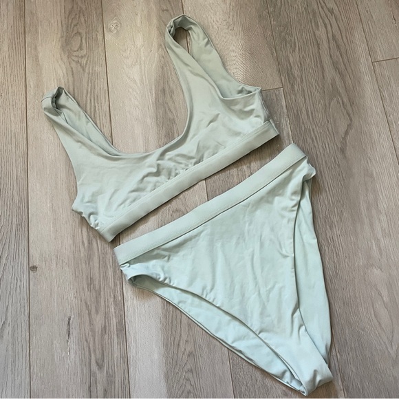 Dippin' Daisy's | Swim | Dippin Daisys Bikini Bralette High Rise Womens ...